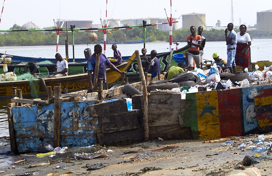 West Point settlement, Monrovia, Liberia - Images (Photos) by Bibi Eng